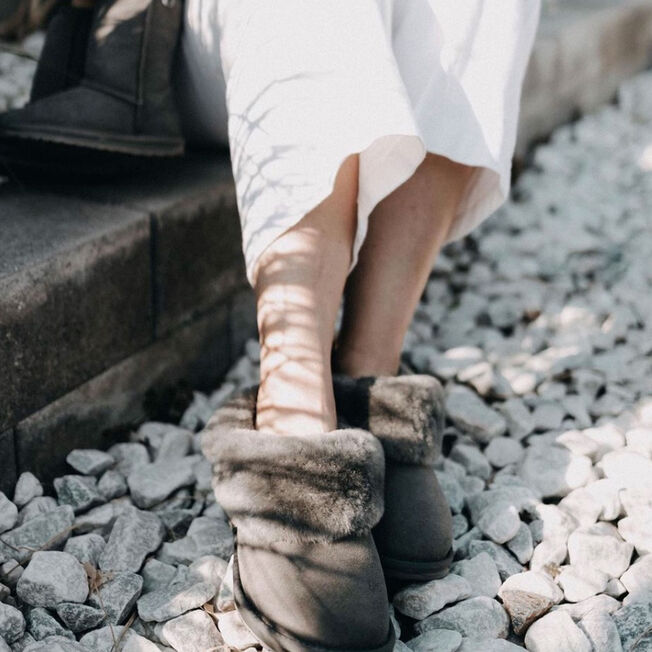 Platinum Mintaro CHARCOAL | EMU Australia